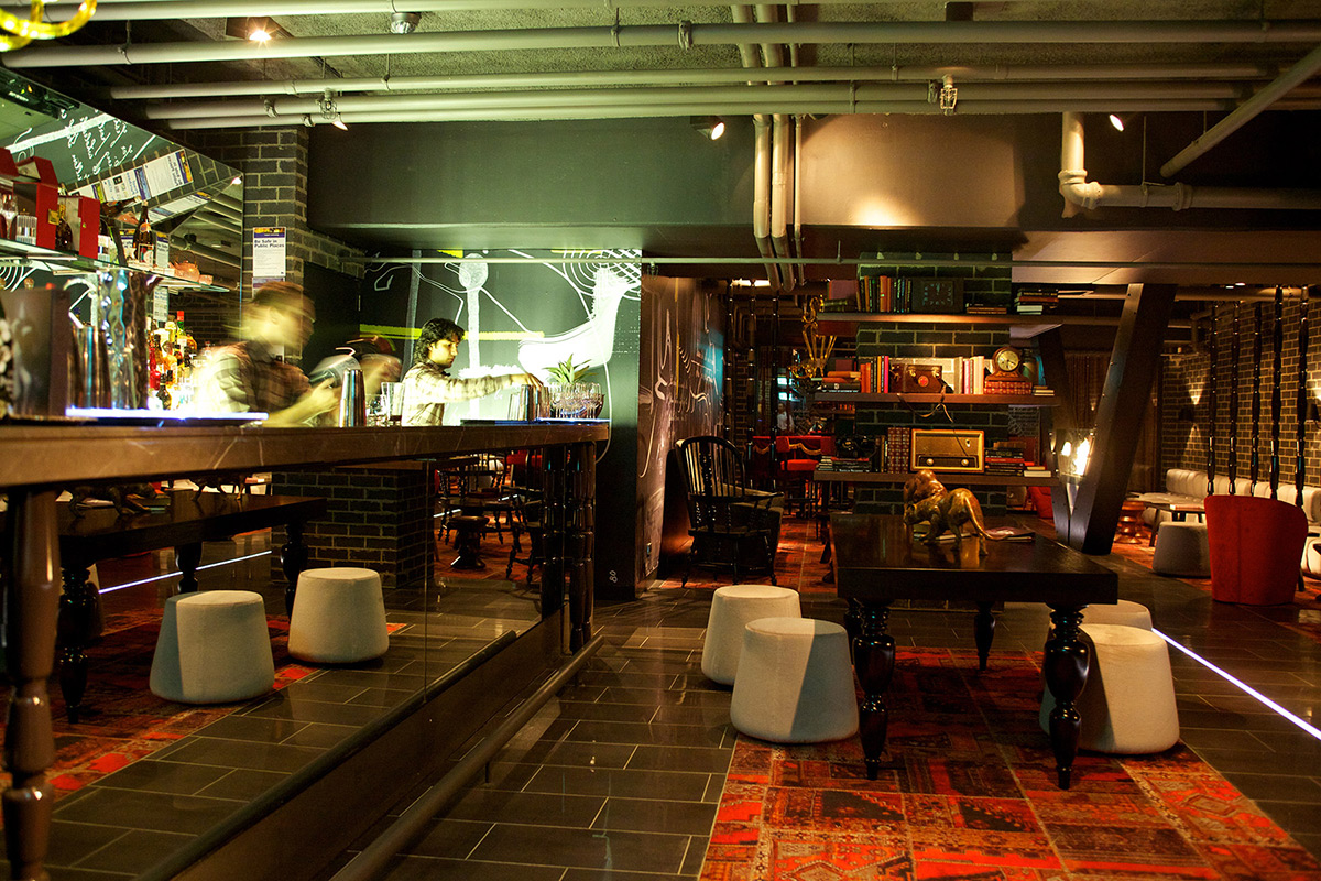 The Den Basement Cocktail Bar - Crown Melbourne