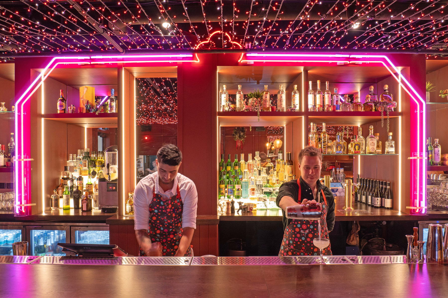 Sip in Style: Best Cocktail Bars In Melbourne - Crown Melbourne