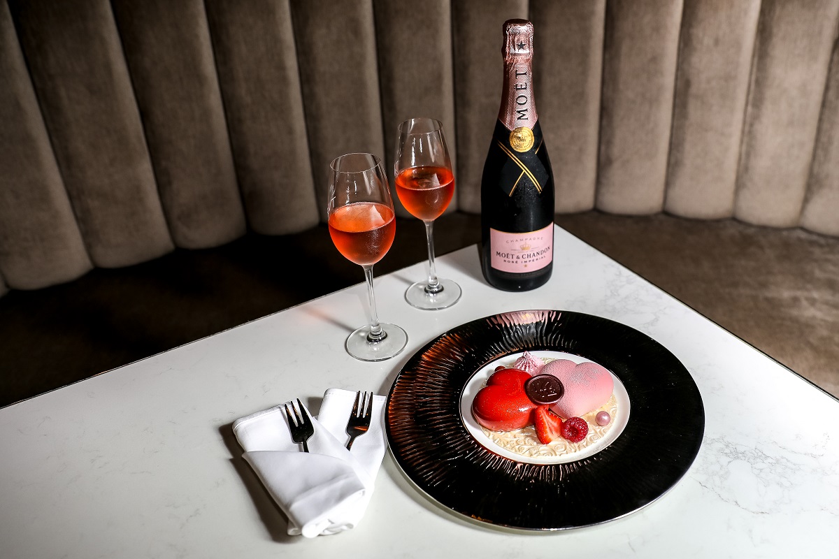 Our Best Anniversary Restaurants - Crown Melbourne